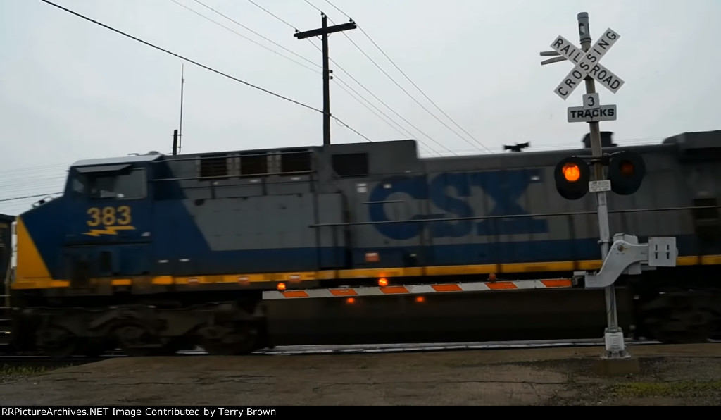 CSX 383